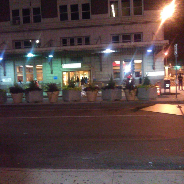 MTA Bus - Archer Avenue & Sutphin Blvd (Q6/Q6LTD/Q20A/Q20B/Q24/Q30/Q31 ...