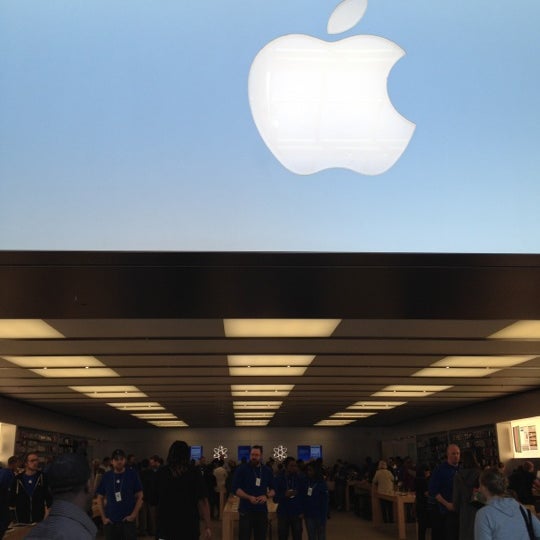 Photos at Apple Lenox Square - Electronics Store in Atlanta