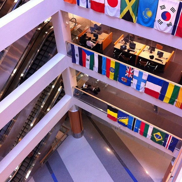 Dr. Martin Luther King, Jr. Library - San Jose State University - 45 ...