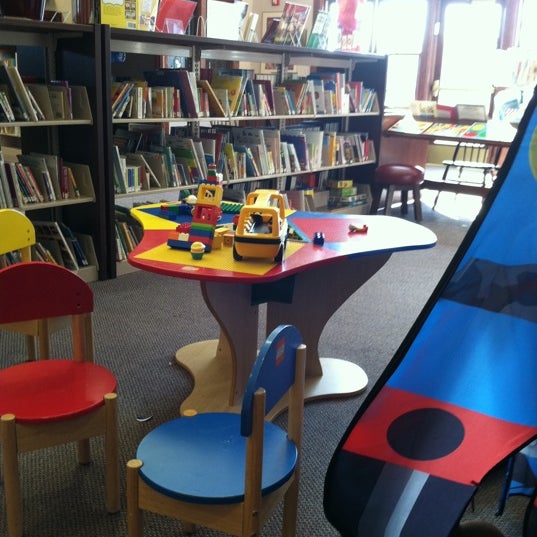 Hamilton North Public Library - 3 tips