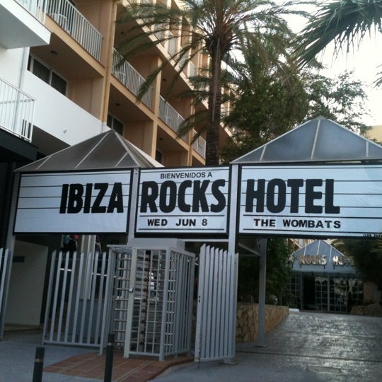 Ibiza Rocks Hotel - C. Cervantes, 27