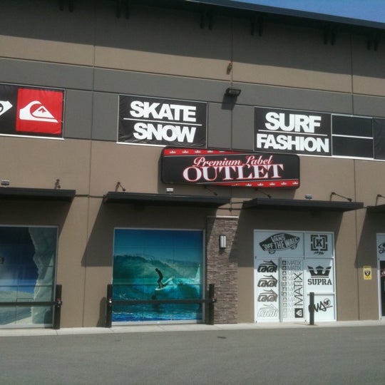 Premium Label Outlet - Clothing Store in Willoughby