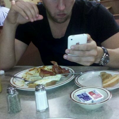 Fryn' Pan - Diner in Fargo