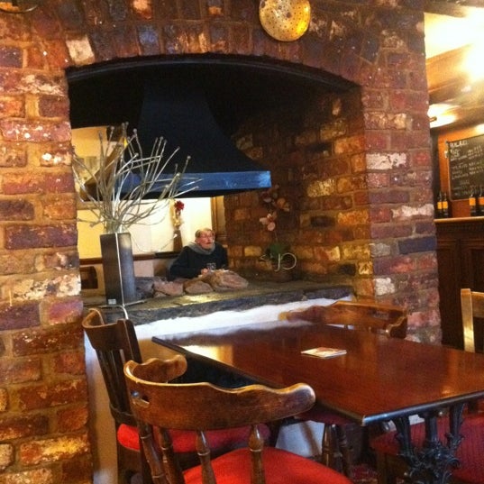 The Fountain Inn - Gloucester, Gloucestershire