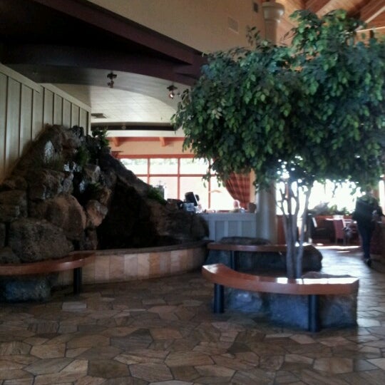 Photos at Greg's Grill - American Restaurant in Bend