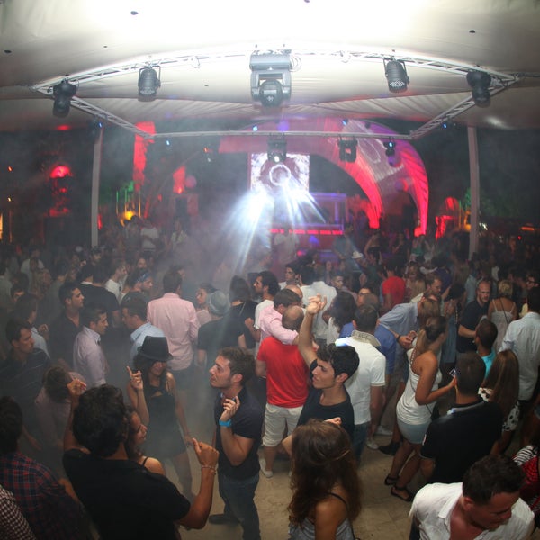 Veneranda (Now Closed) - Night Club