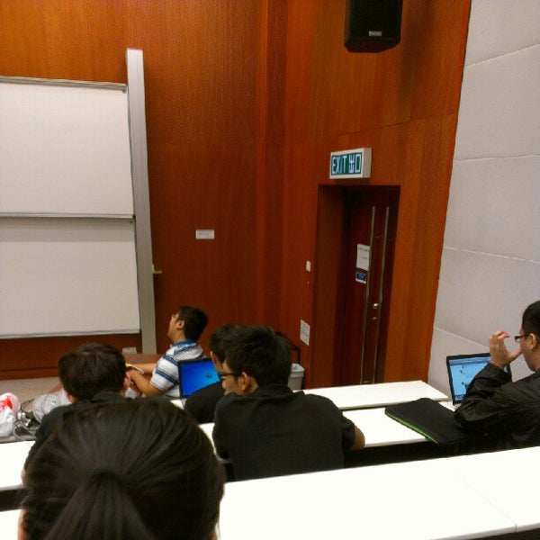 Lady Shaw Building 邵逸夫夫人樓 - 1 tip from 46 visitors