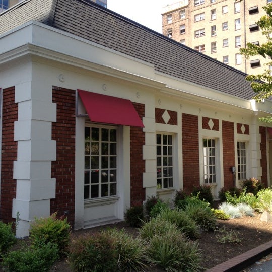 KeyBank - First Hill - 1 tip from 44 visitors