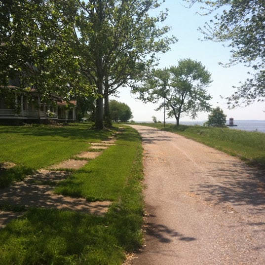 Fort Howard Park - 7 tips from 315 visitors