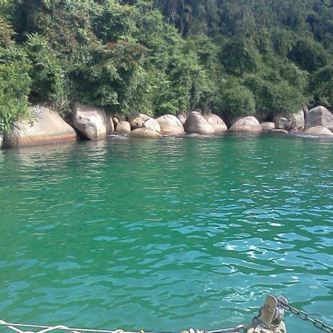 Lagoa Azul - Beach in Paraty