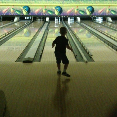 Copperfield Bowl - Bowling Alley in Houston