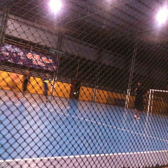 Safira-Sports Planet Futsal - 29 tips