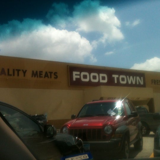 Food Town - Grocery Store in Houston