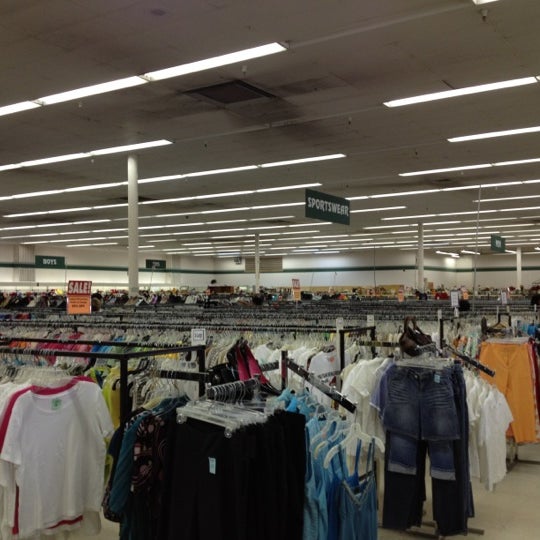 Texas Thrift - Vintage and Thrift Store in Northwest Side