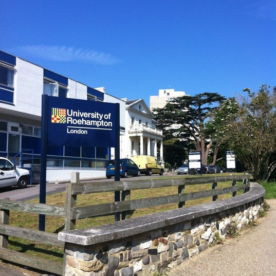 Mount Clare - College Residence Hall in London