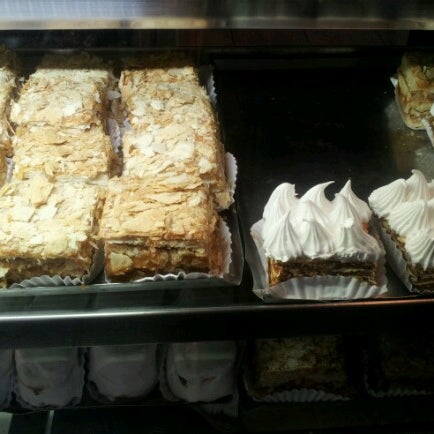 Photos at Galleteria de Laura R - Manuel Montt 747