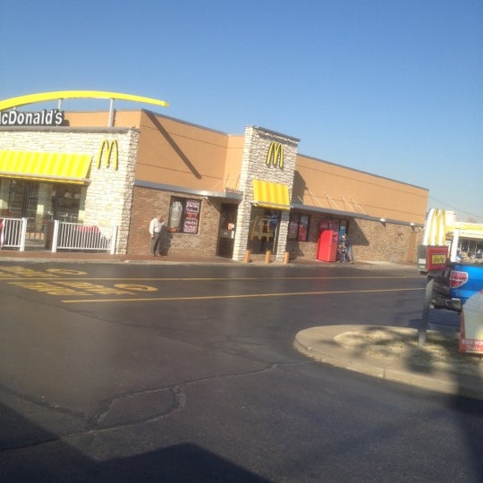 Photos at McDonald's - 9 tips