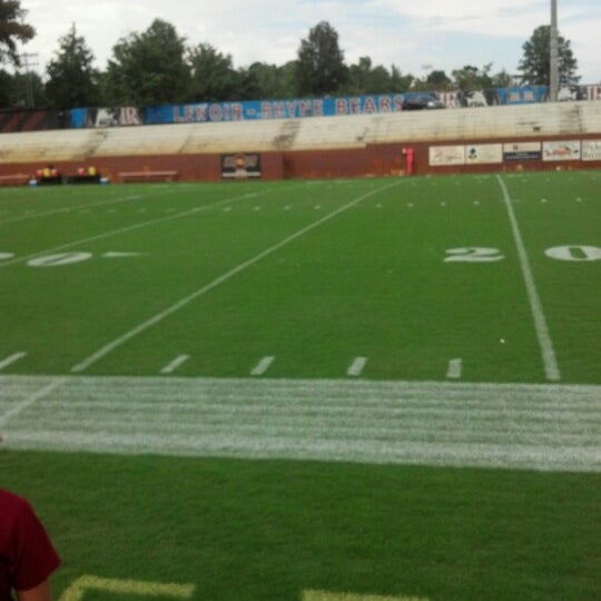 Lenoir-Rhyne University - University in Hickory