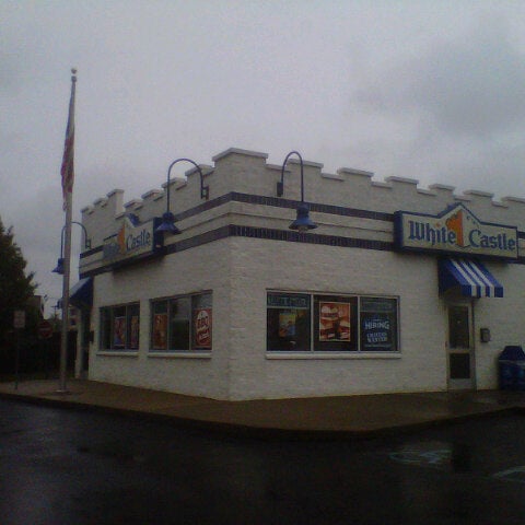 White Castle - Fast Food Restaurant in Woodbridge
