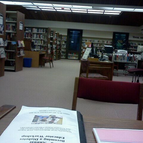 Moraga Library - Moraga, CA