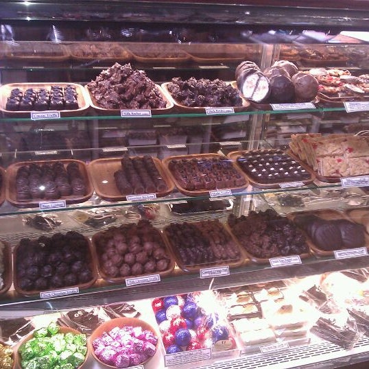 Maison Robert Fine Chocolates (Now Closed) - 15 tips