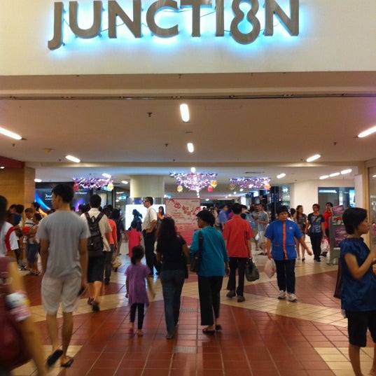 Junction 8 Shopping Centre - Shopping Mall in Singapore