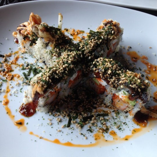 Nano Sushi - Sushi Restaurant in Lake View East