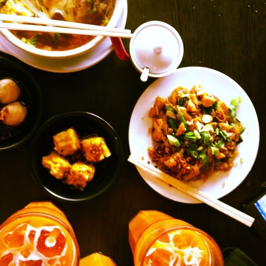 Sen Lek Thai Noodle - 1 tip