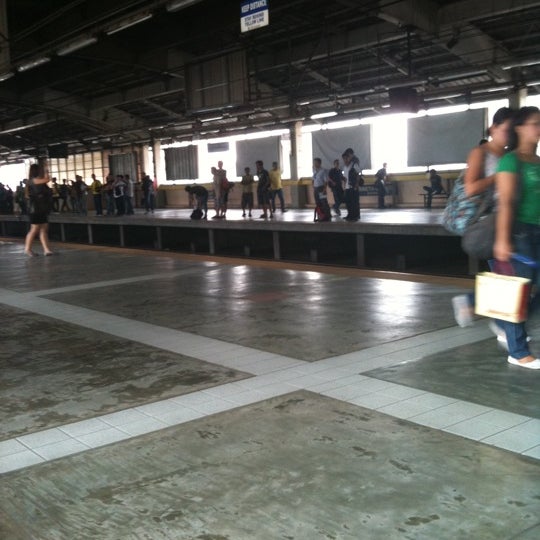 Photos at MRT3 - Araneta Center-Cubao Station - Metro Station in Quezon ...