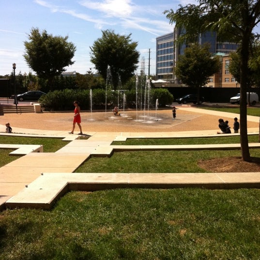 Reston Town Center Fountain 2 - Reston, VA