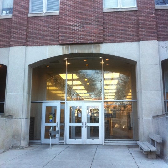 UIC Medical Sciences Building - Illinois Medical District - Chicago, IL