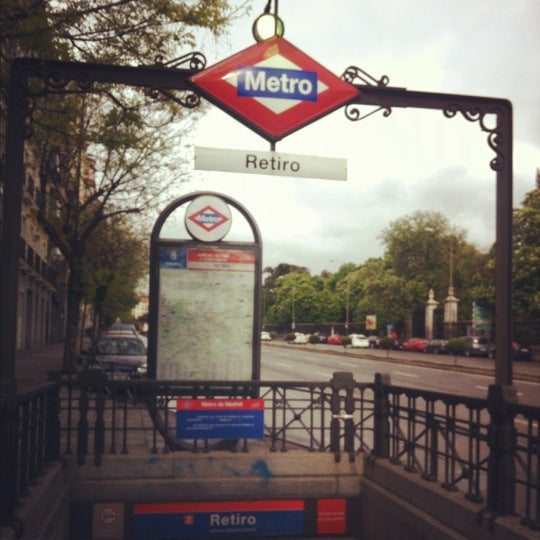 Metro Retiro - Metro Station in Madrid