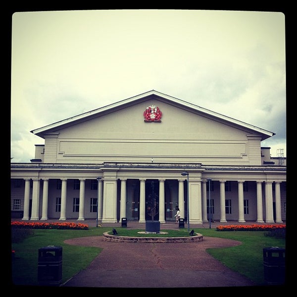 De Montfort Hall - Concert Hall in Leicester