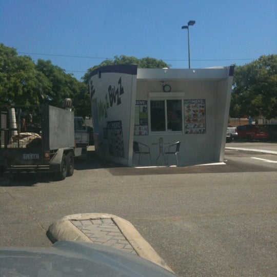 Muzz Buzz - Coffee Shop