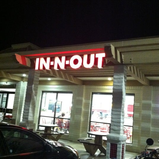 In-N-Out Burger - Thousand Palms, CA