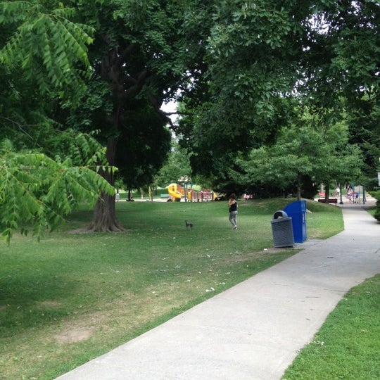 Photos at Parc Westmount Park - Parc Westmount