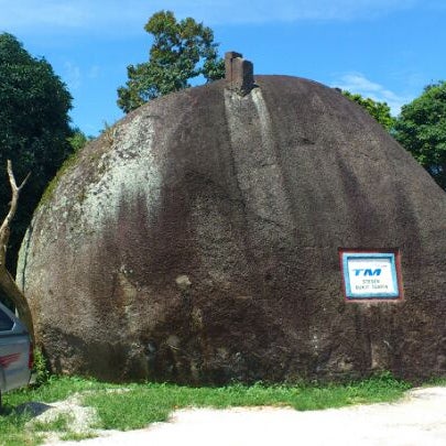 Stesen TM Bukit Tampin - Mountain