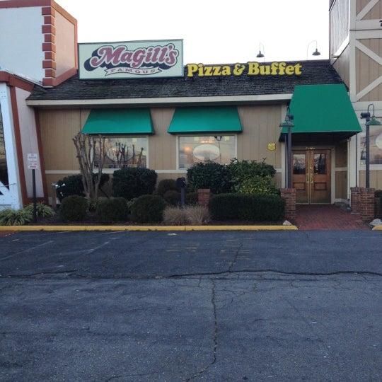 Magills Famous Pizza & Buffet - 8 tips