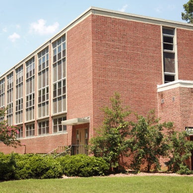 Yates Hall - College Residence Hall