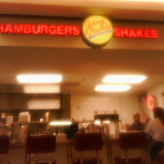 Johnny Rockets - 8 tips from 269 visitors