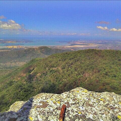 Mount Larcom Walking Trail - Targinie, QLD