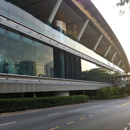 Dover MRT Station (EW22) - Central Region - 200 Commonwealth Ave. W