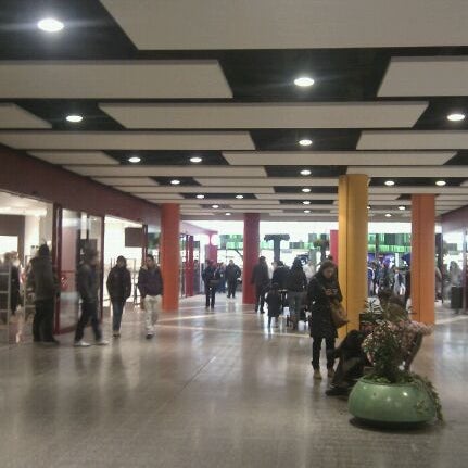CCA - Centre Comercial Andorrà - Shopping Mall in Andorra la Vieja