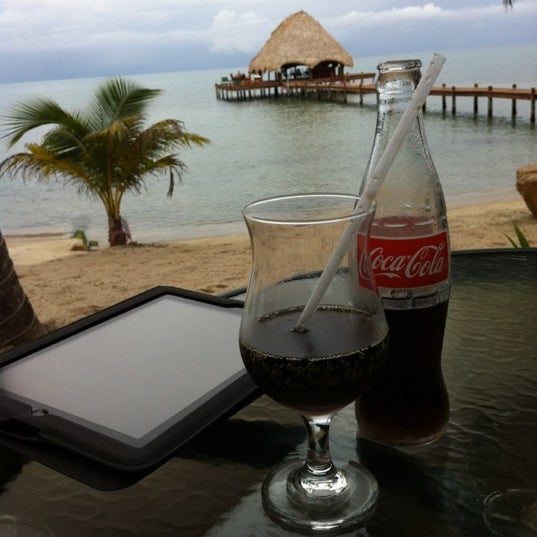 Roberts Grove Seaside Restaurant and Bar - Caribbean Sea - 2 tips