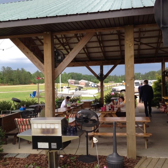 Pik n Pig - BBQ Joint in Carthage