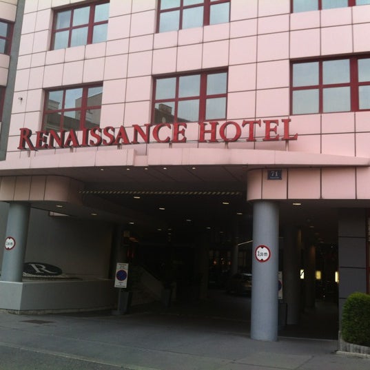 Renaissance Wien Hotel - Fünfhaus - Vienna, Wein