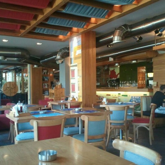 Leil Nhar - Restaurant in Beirut