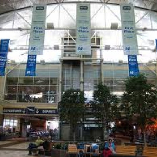 Photos at Halifax Stanfield International Airport (YHZ) - 1 Bell Blvd