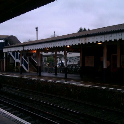 Farnham Railway Station (FNH) - 9 tips from 667 visitors