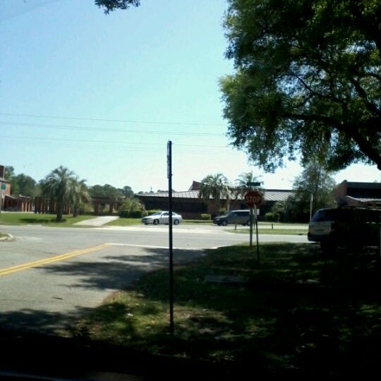 Lake Butler High School - High School in Lake Butler